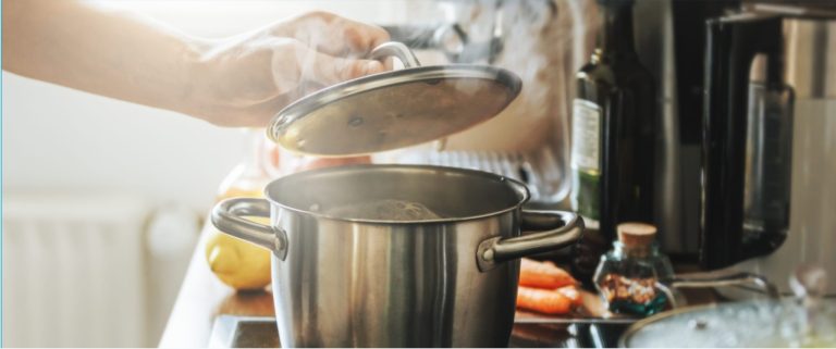 Beneficios de cocinar con las ollas tapadas - abbi